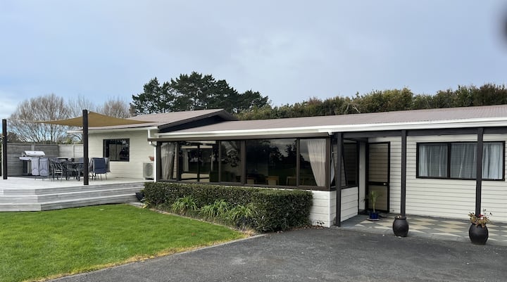 Tranquil Hideaway - Waiuku