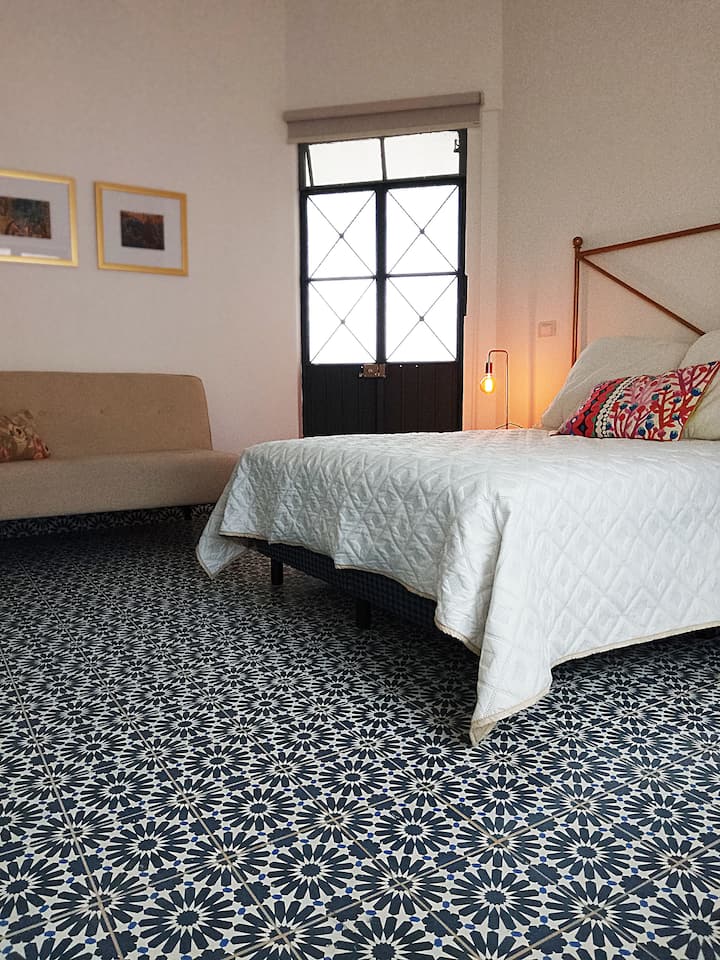 Estudio  2 Para 3pax En Casa Alcalde - Guadalajara, México