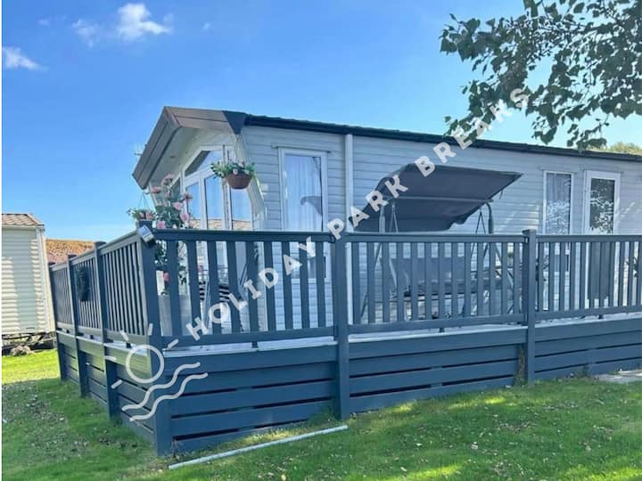Luxurious 2 Bedroom With Large Veranda @ Seal Bay - West Wittering