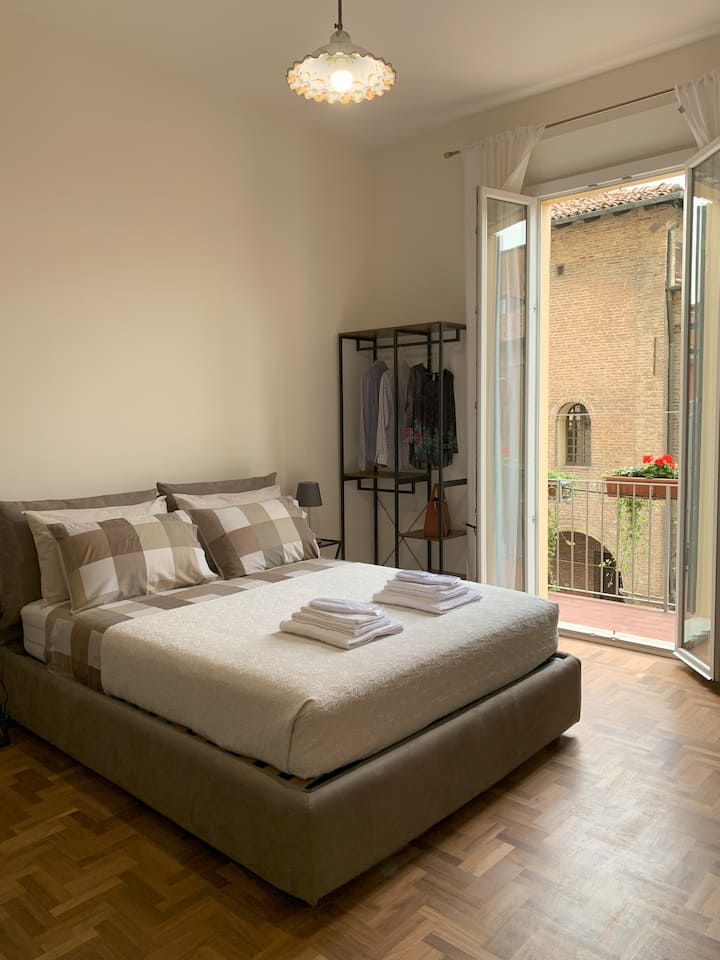 Castiglione Torresotto - Болонья