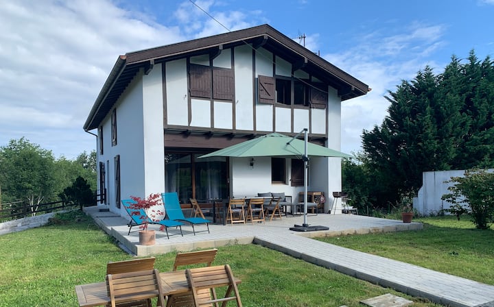 Grande Maison Côte Basque - Souraïde
