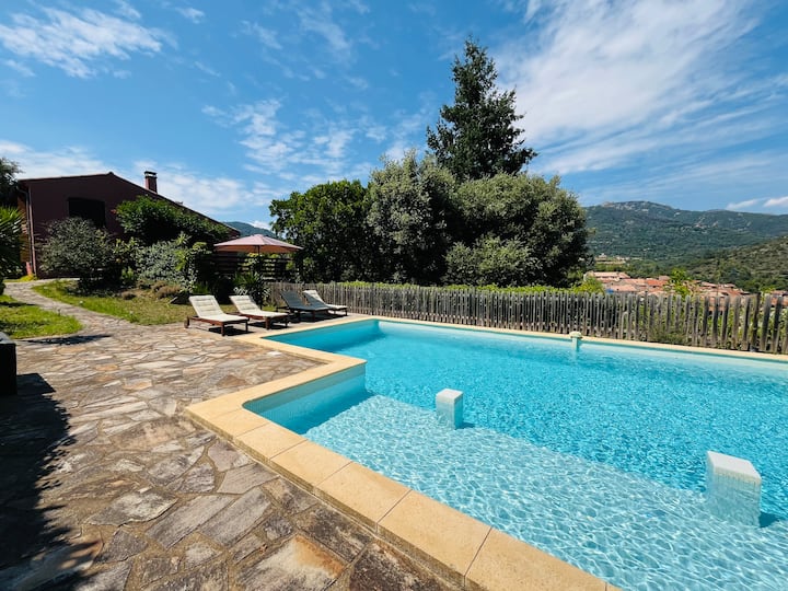 Maison Avec Piscine, Vue Unique - Olargues
