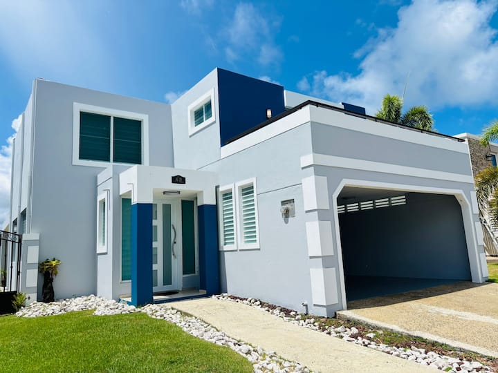 Pool, Large House For 8 - Gated Security 24/7 Tp28 - Puerto Rico