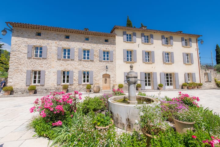 La Bastide On Blumenthal • 7br Stone Spa Retreat - Grasse