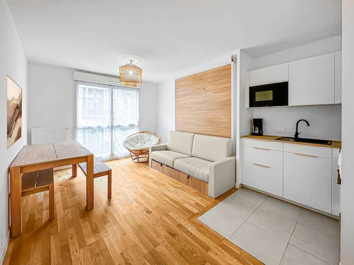 Séjour Distingué à Romainville - Romainville