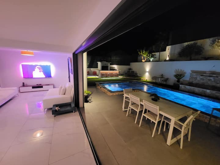 Sublime Villa Récente D'architect T5+piscine+5 Pkg - Aix-en-Provence