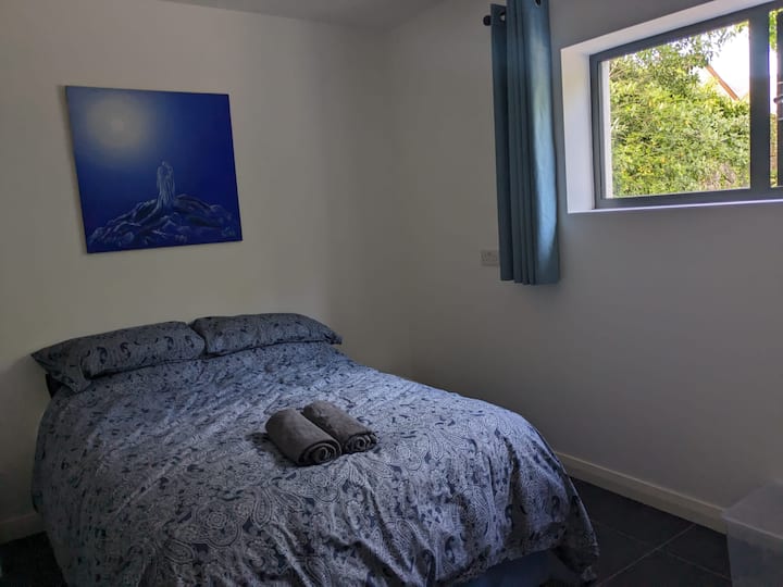 An Carraig, Taylors Hill - Galway