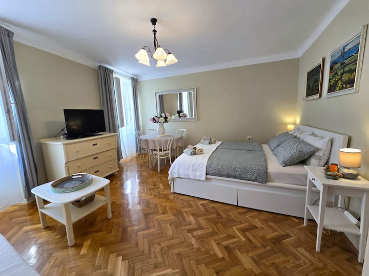 Seven - Two-bedroom Apartment - Rovinj
