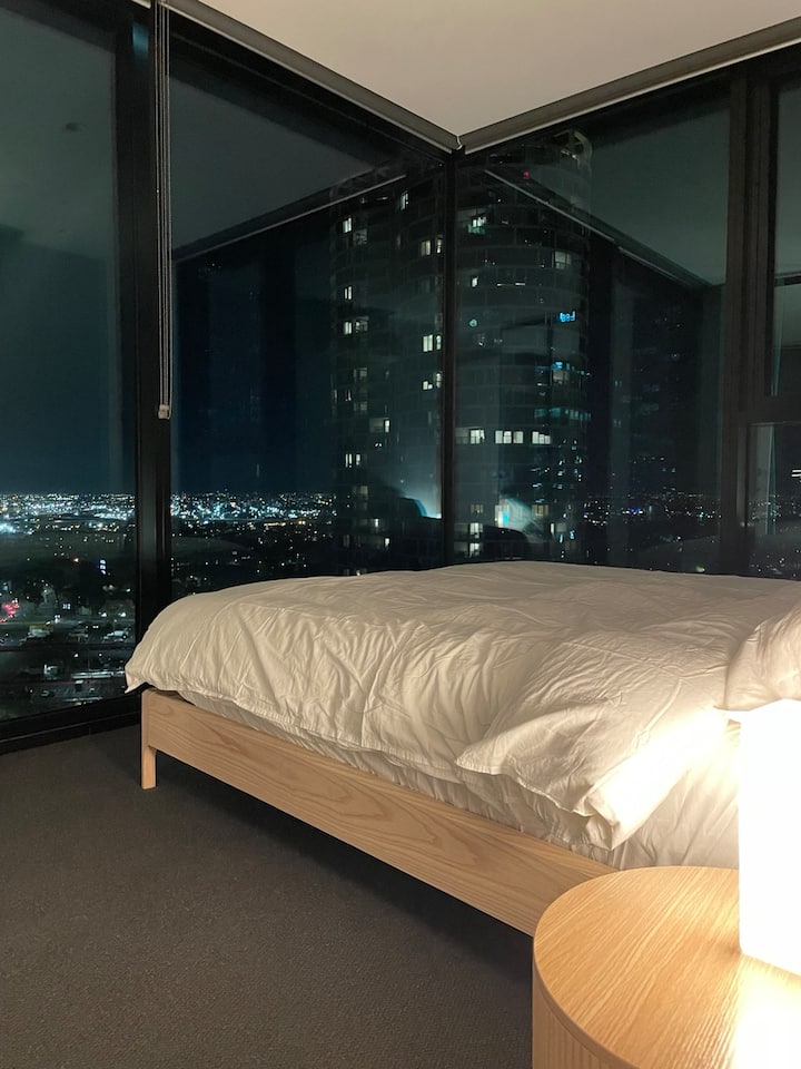 Apartment In Melbourne Cbd - La Trobe University City Campus