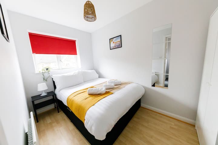 2bed Home - Private Drive & Garden - Nxt To Nissan - Sunderland