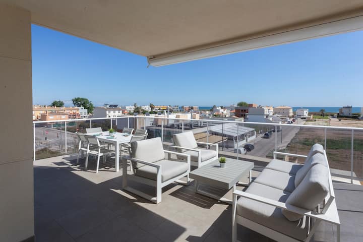 Spacious Flat With Sea Views - Oliva