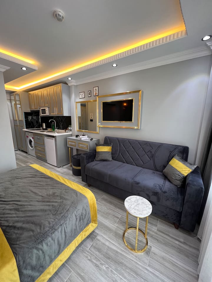 Mutfaklı Balkonlu Daire (1) - İstanbul