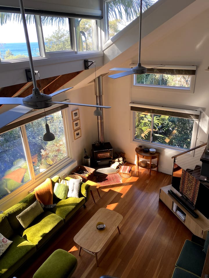 Ocean Views, Native Birds And Trees - Appin