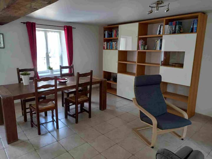 Heerlijk Vakantiehuis In Fléré-la-rivière - Châtillon-sur-Indre