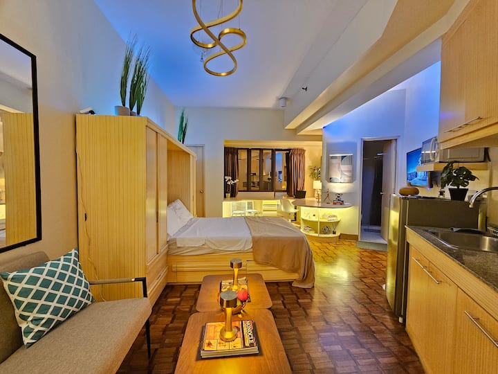 Supercentral Greenbelt Studio Suite - Makati
