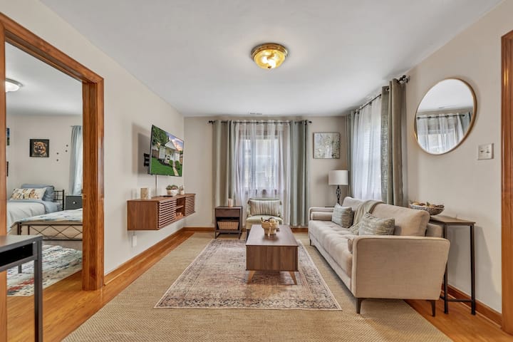 Family And Pet Friendly! - Chesapeake, VA