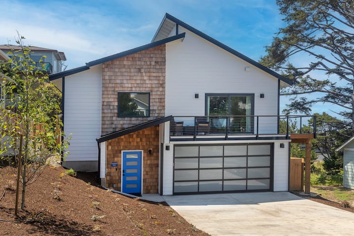 Dog Friendly, 7 Beds - Game Room - Lincoln City, OR