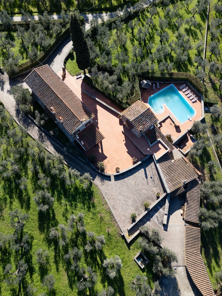 Villa Con Piscina Nella Corte Della Tenuta A Vinci - Empoli