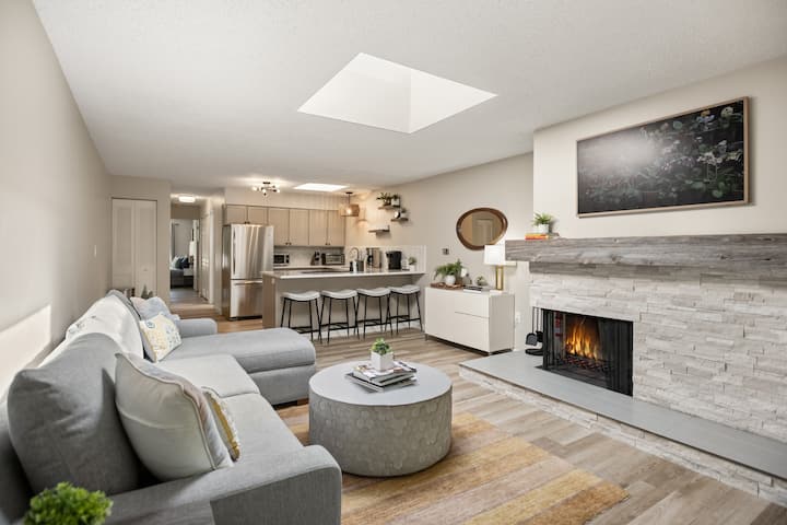 New Remodel, In Town By Ski Lift - Aspen, CO
