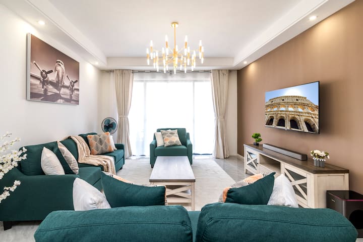 Luxury Rustic 2br Apt With Pool, Gym - Nairobi