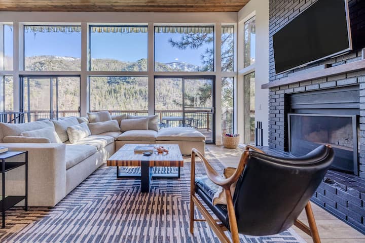 A House In The Mountains - Luxury Design And Views - Camp Nelson, CA