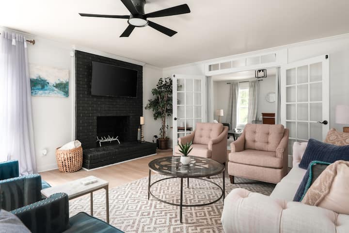 6br/4.5ba By Duke, Unc, Dpac - 더럼