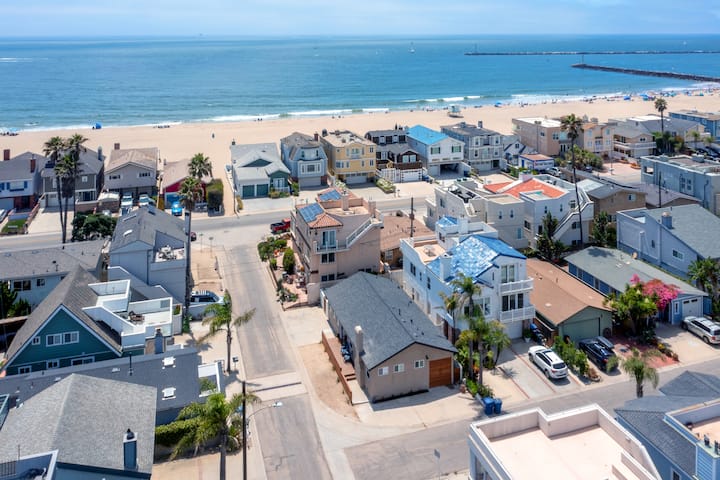 Remodeled Coastal Getaway, Steps 2 Beach, Parking - Silver Strand State Beach, California