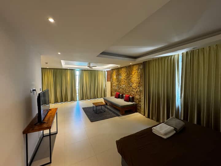 Pool View Corner Unit B201 - Koh Samui