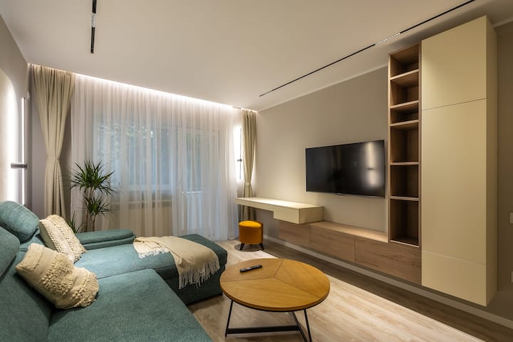 Downtown Breeze - Constanța