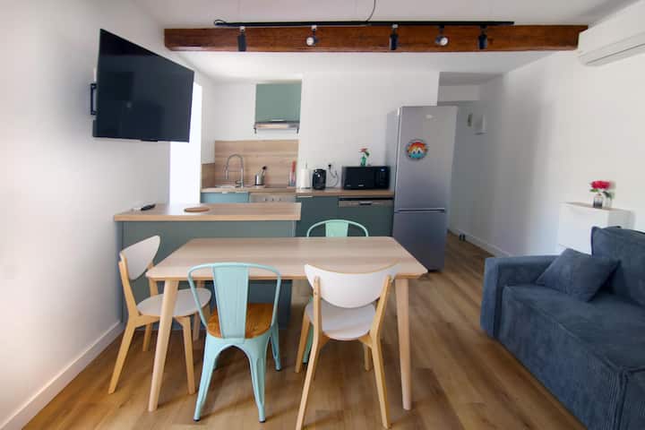 T2 Cosy - Hyper Centre
Bagnères - Parking Privé - Bagnères-de-Bigorre