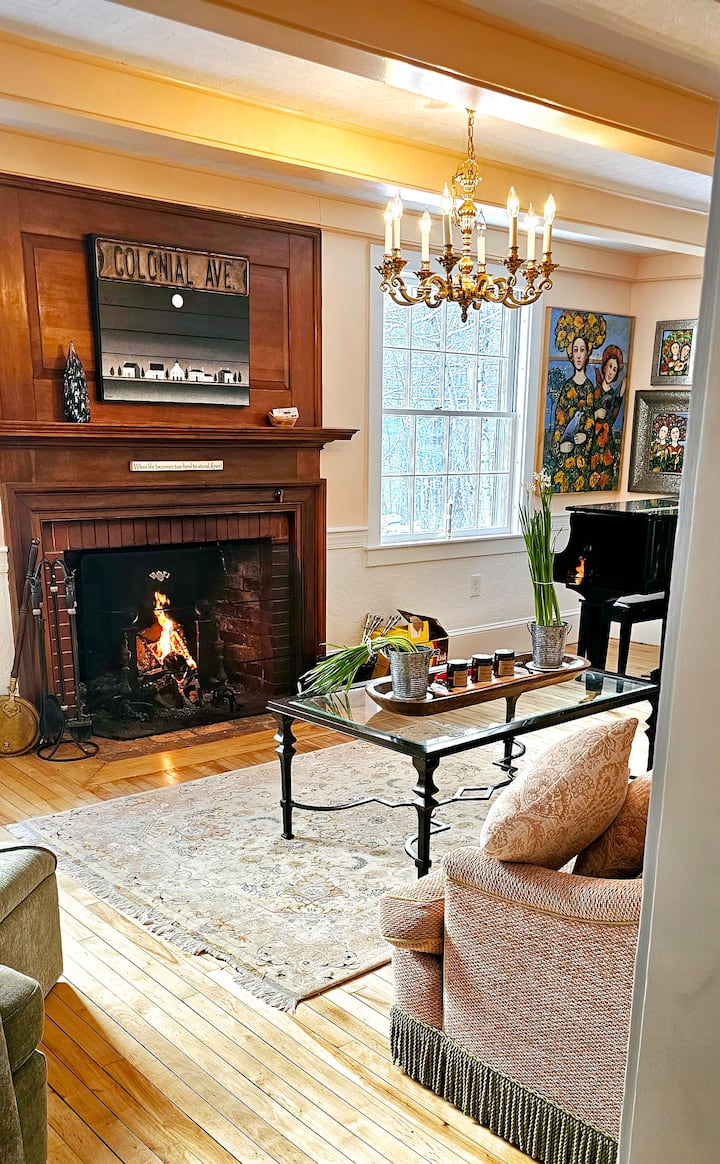 Twin Eagle Farmhouse - Wolfeboro, NH