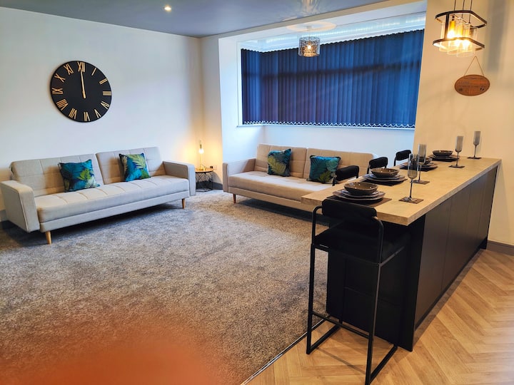 Ocean Breeze 3 Double Bedroom 2 Bathroom Apartment - Lytham St Annes