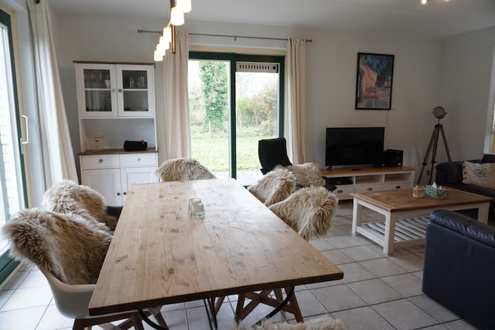 Kustverhuur,  Park Schoneveld, Zeemeeuw 168 - Vlissingen