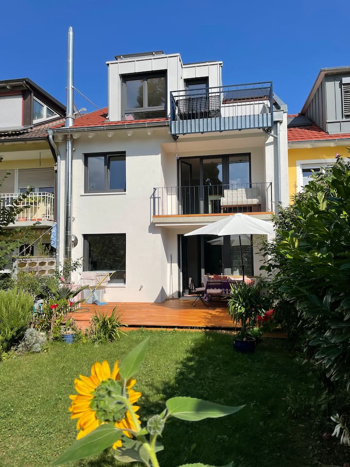 Schönes Haus Mit Kuscheliger Katze - Fribourg-en-Brisgau