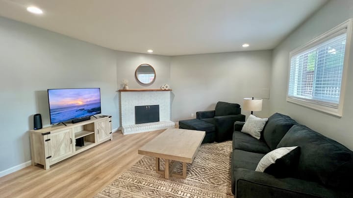 Renovated 2br Apartment - Wyoming
