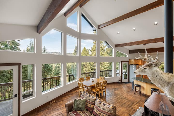 Cle Elum Hideaway: Hot Tub,game Room&scenic Views - Cle Elum, WA