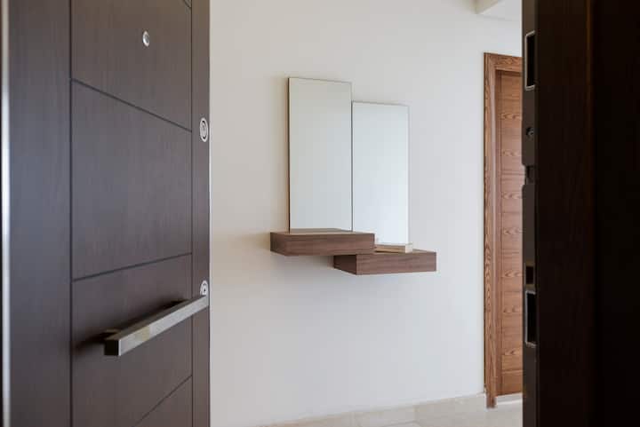Cozy 2-br Apt In Achrafieh With 24/7 Power - Wifi - Beyrouth