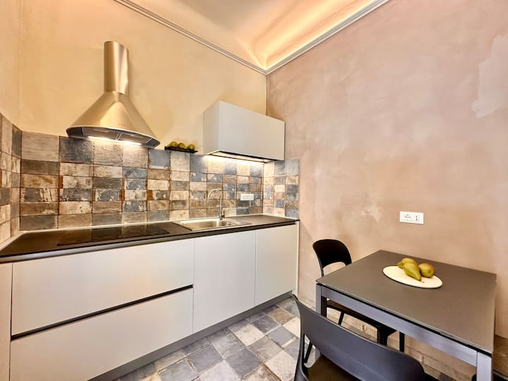 Hostdomus - Smeraldo Suite Seafront With Bike Room - Borgio