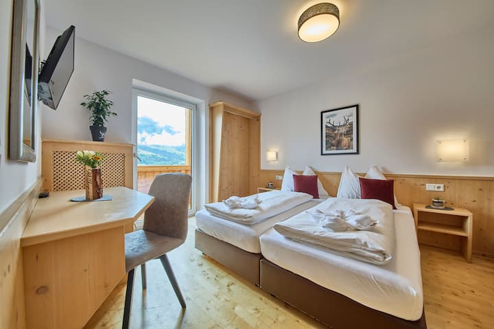 Platzhirsch - Triple Room Kat. C - Self Check-in - Zell am See