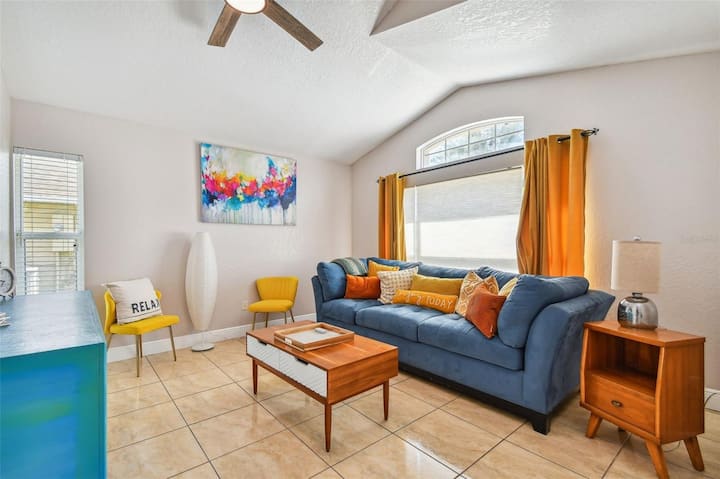 Beautiful Pool & King Bed Home/10 Minutes From Mco - Orlando International Airport (MCO)