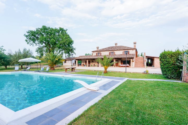 The Paradise Villa - Swimming Pool & Spa - Giulianova