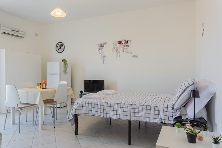 3 Bnb Delle Nazioni With Parking,9min Airport Sea - Giovinazzo