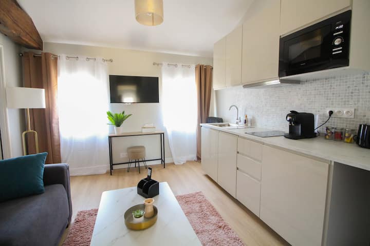 G6 - T2 Confortable - Climatisé - Centre Ville - Angoulême