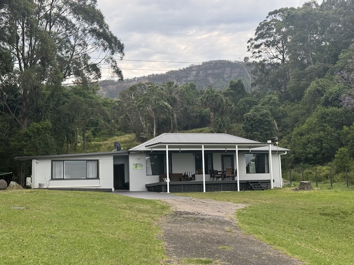 "Deer Valley" Farmstay  Up To 9 People Illawarra. - New South Wales