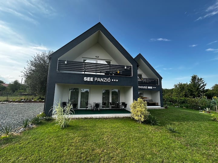 See Panzió - 2 áGyas Szoba 006 -