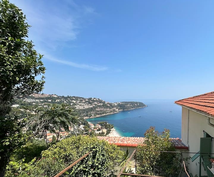 Charmant Studio Vue Mer Dans Villa Moderne - Roquebrune-Cap-Martin