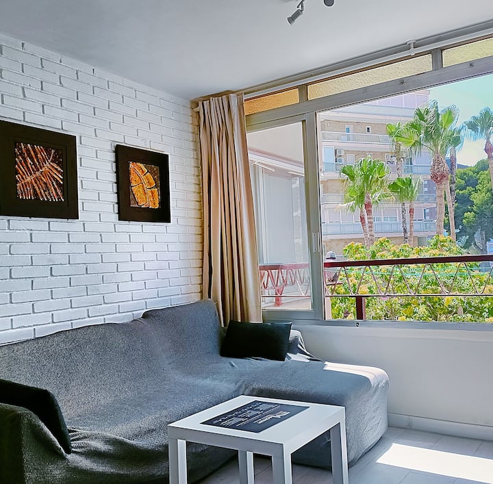 Bonito Apartamento Con Piscina En Benidorm - Altea