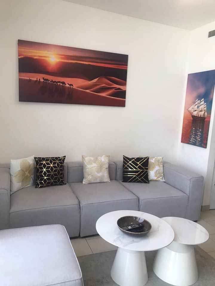 Fast Wifi  Netflix Cozy  Flat Near Downtown Dubai - Aéroport de Dubaï (DXB)