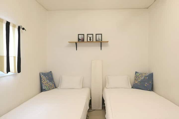 #6 Paul House: 5mins Walk Subway - Seoul