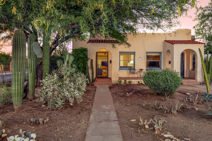 Close To U Of A | 1 Br 1 Ba | Sam Hughes | Patio - Pima Air & Space Museum